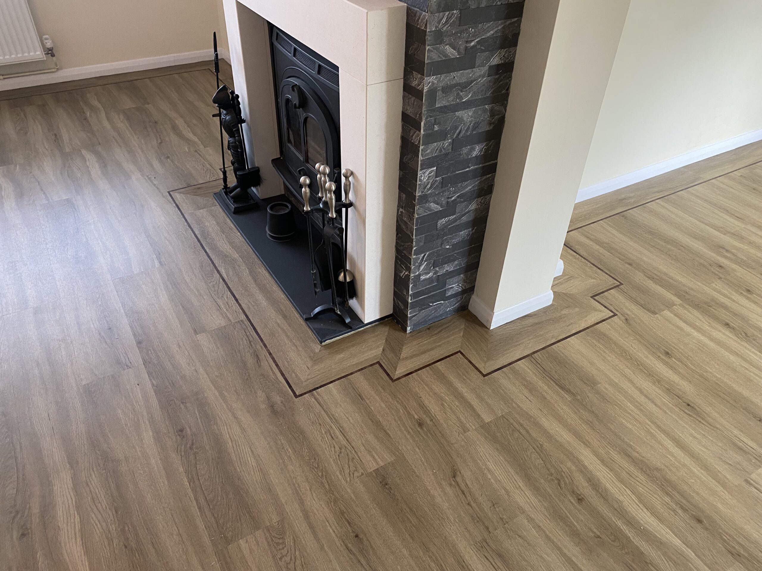 Polyflor Colonia Coastal Driftwood LVT Supplied & fitted with Border ...